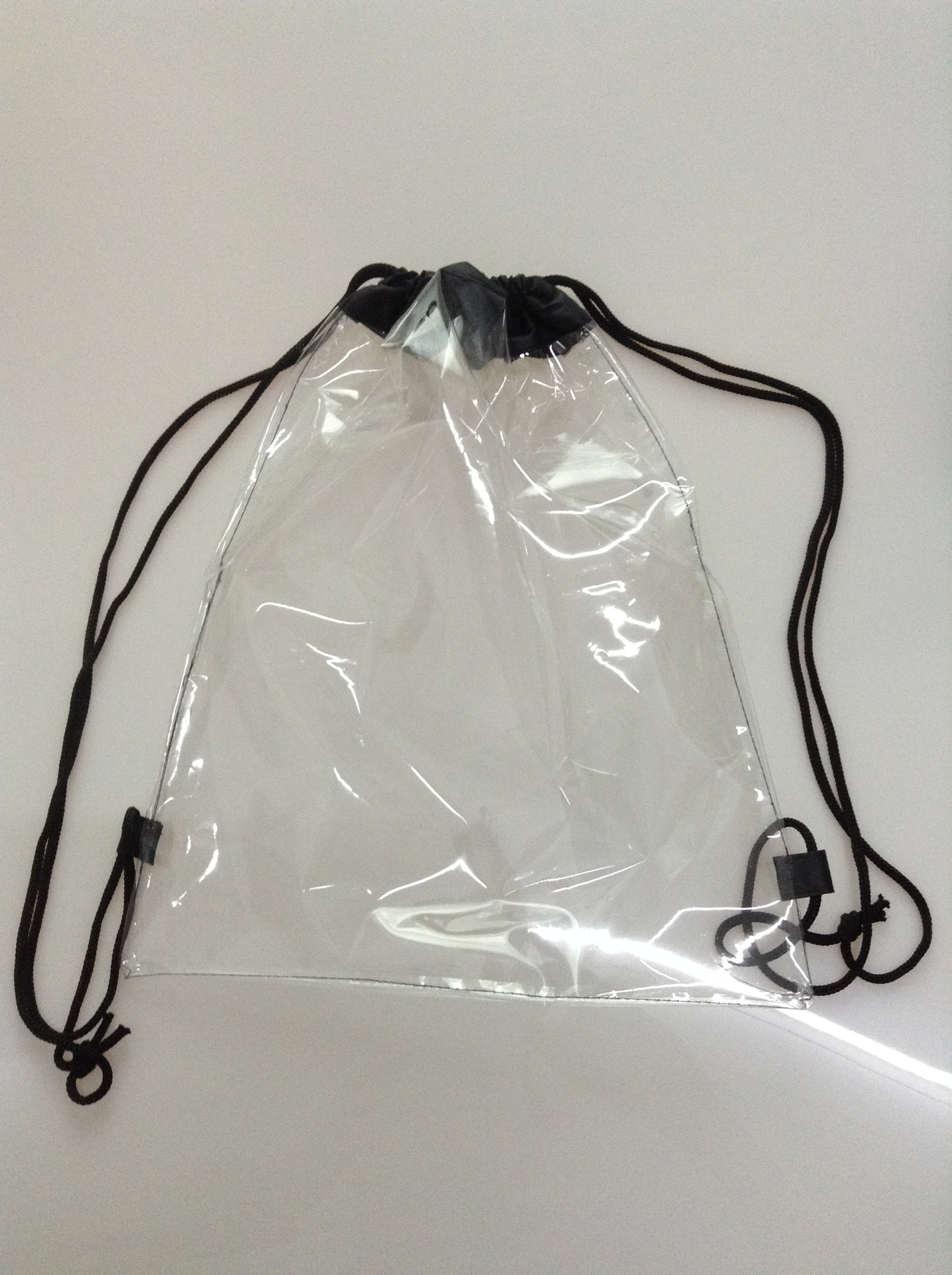 PVC抽绳袋定制 颜色环保PVC束口袋和PVC防水袋 33X45CM-阿里巴巴