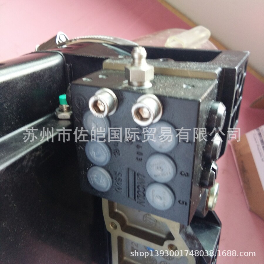 供应销售美国品牌原装P40131431114型号润滑泵 P401-SSV 6型号-阿里巴巴