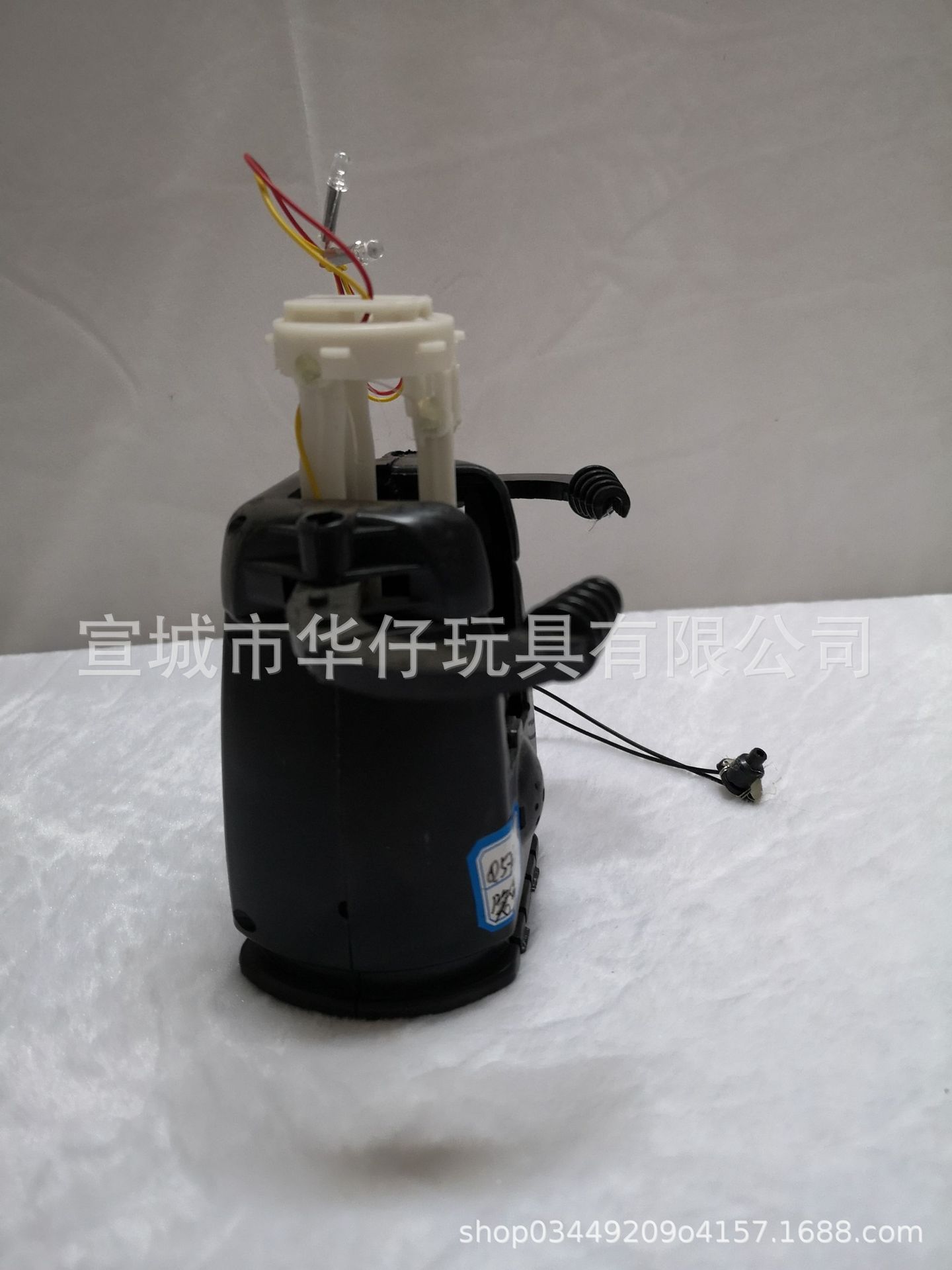 ∮ 灯笼子鬼牢笼海盗探头万圣节无头电动礼品创意新奇声光控机芯-阿里巴巴