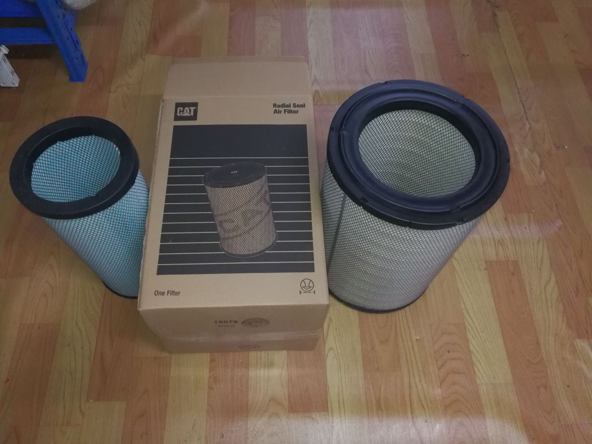 供应卡特彼勒发动机空气滤芯器61-2509-阿里巴巴