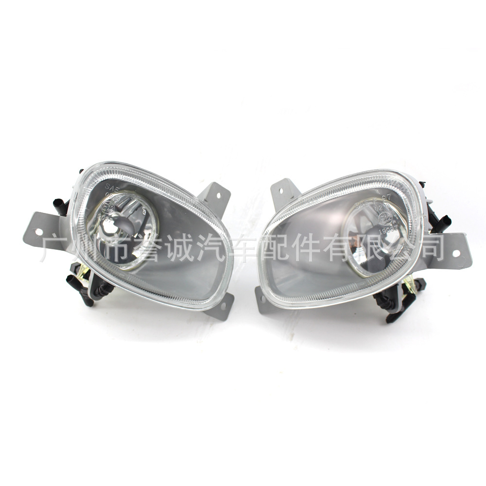 适用于沃尔沃S80 99-06年汽车零配件雾灯前杠灯前照灯汽车车灯-阿里巴巴