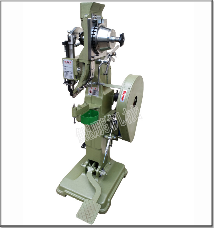 自动铆钉机_铆钉机 厂家自动中空钉 五金塑胶件气动双头 - 阿里巴巴