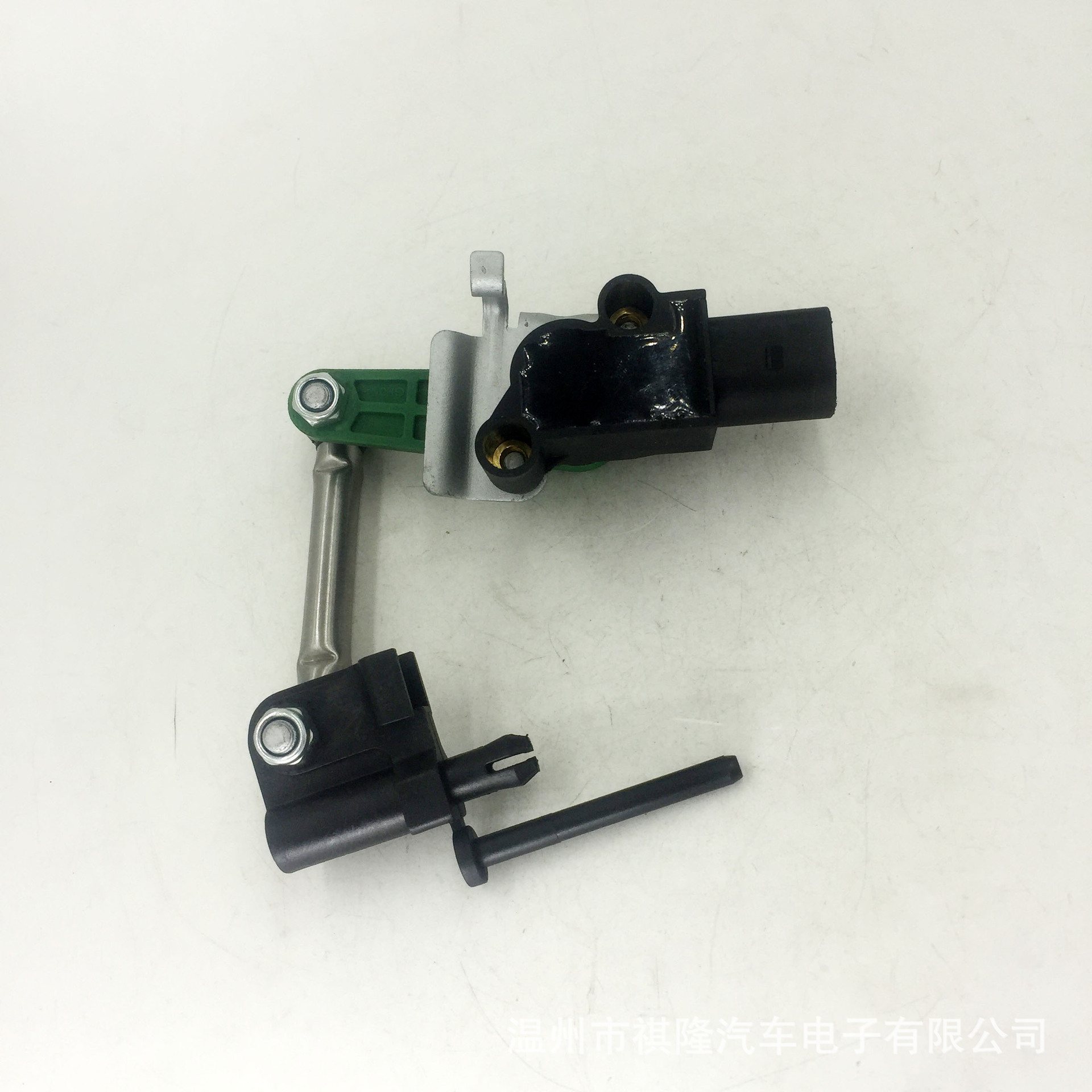 适用于奥迪Q7保时捷卡宴大灯水平传感器车身高度传感器7P0616214-阿里巴巴