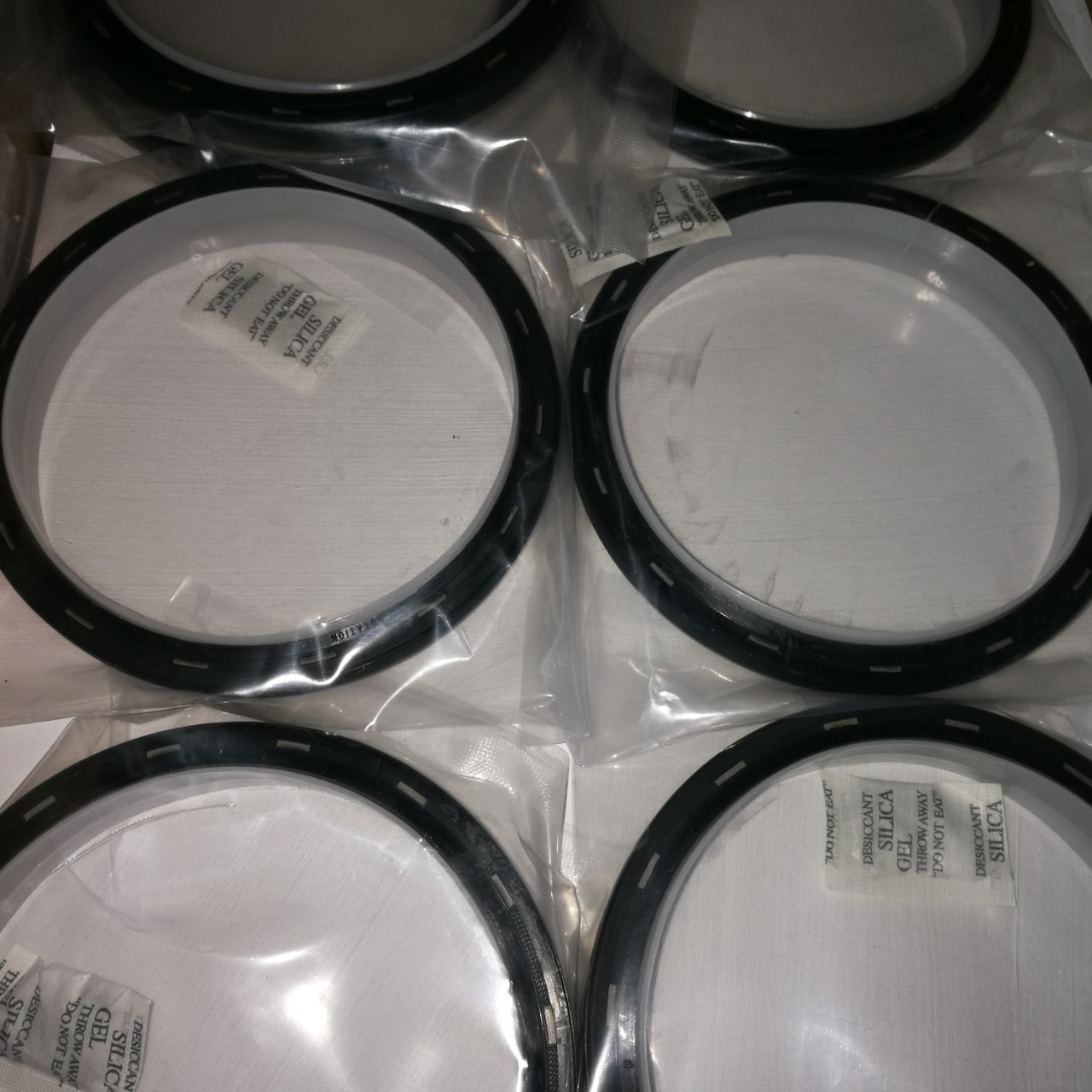 曲轴油封3900709 3925529 3933262-阿里巴巴