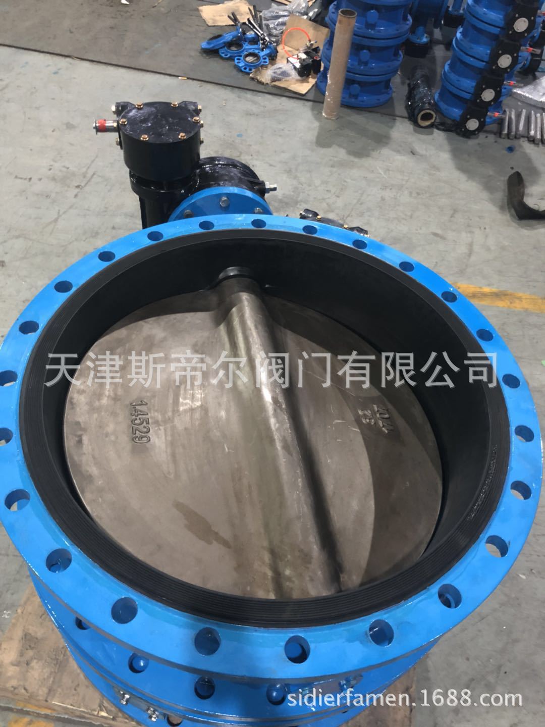 涡轮对夹四氟蝶阀 软密封中线蝶阀 球墨铸铁 厂家天津D371F-10Q-阿里巴巴