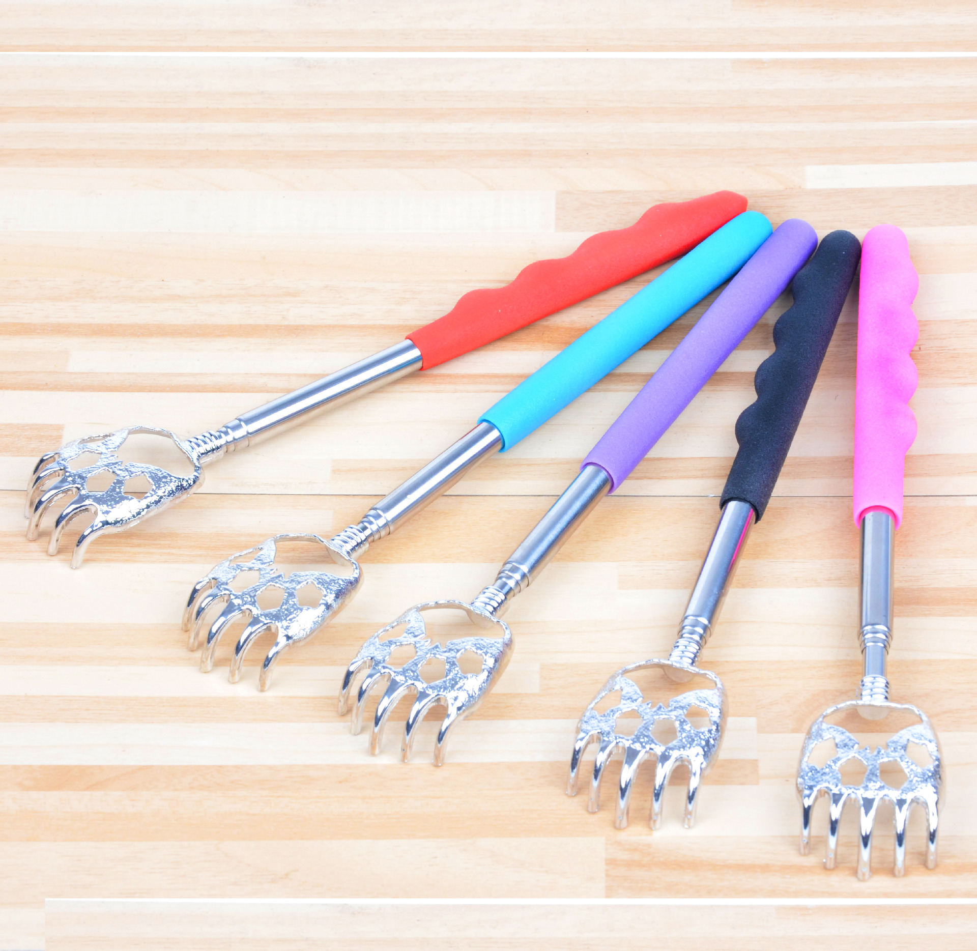 Scaling Stainless Steel Tickle Bear Claw Not To Be Scratched Metal Back ...