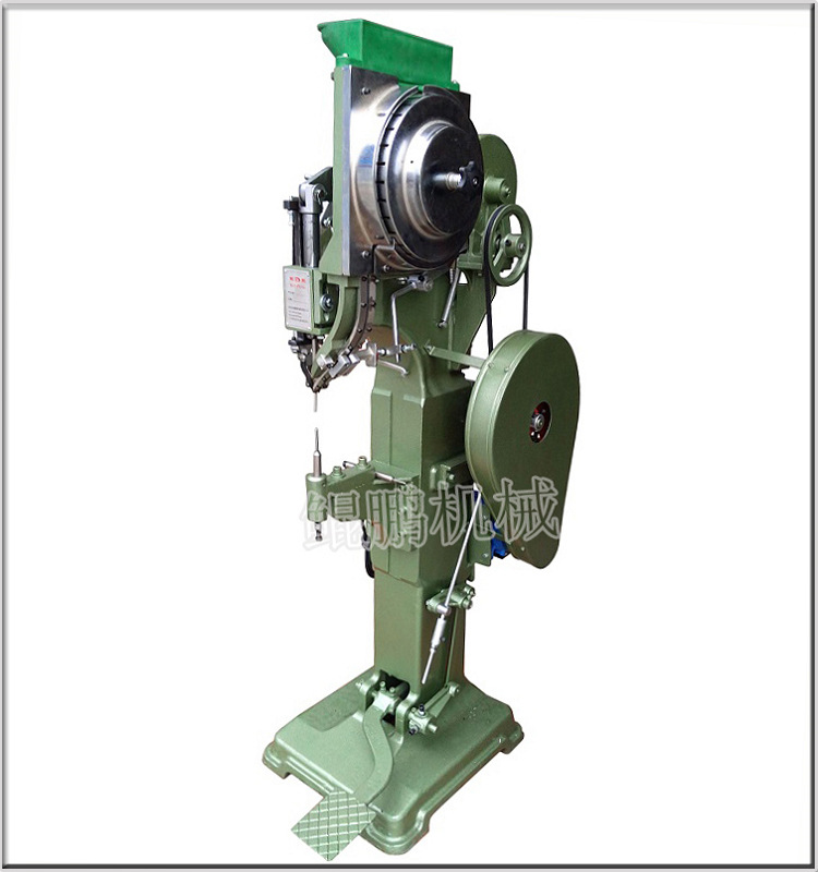 立式铆钉机生产厂家 半空心钉铆钉机 头盔安全帽生产设备铆钉机器-阿里巴巴