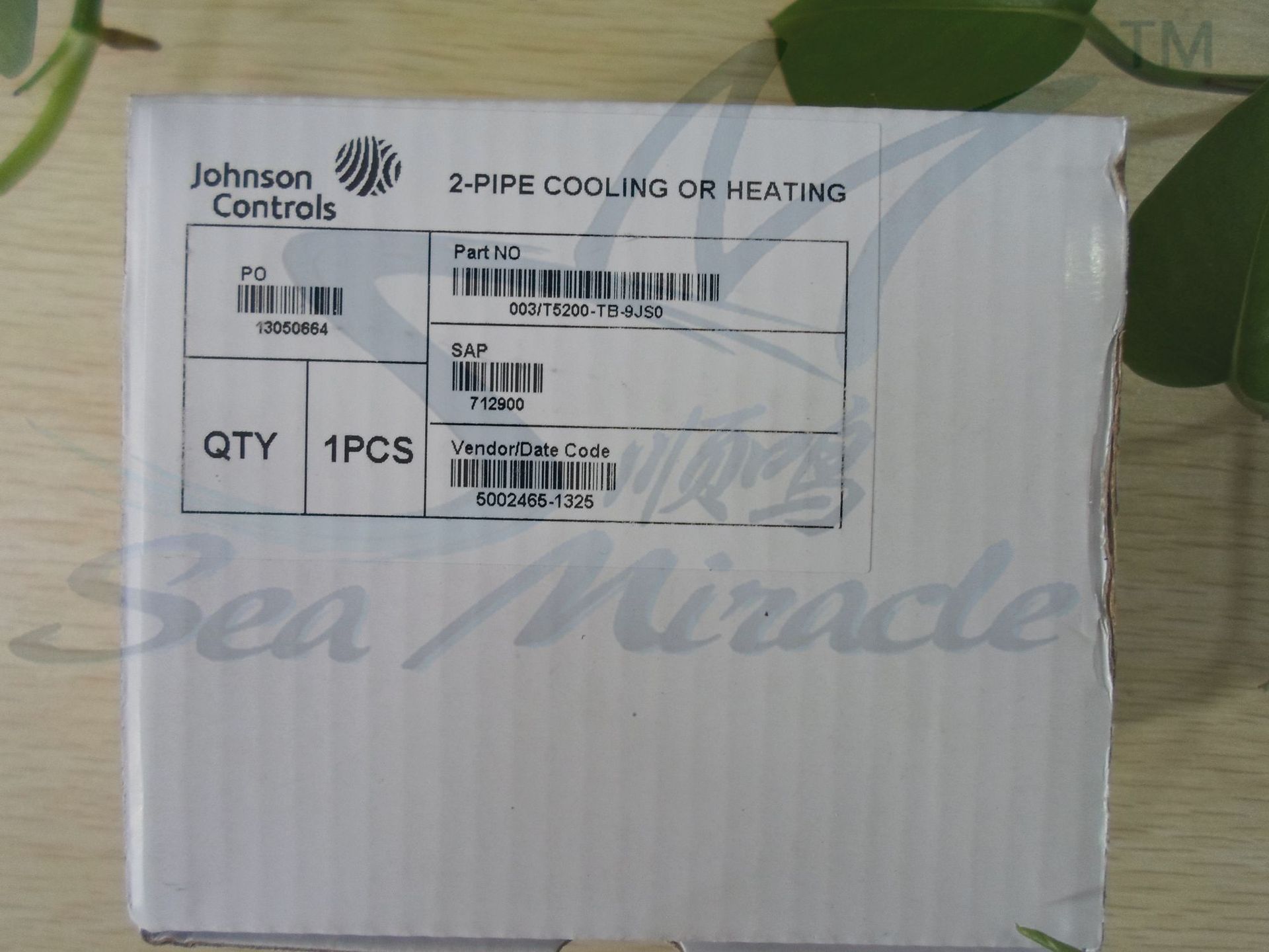 江森 T5200-TB-9JS0 液晶风机盘管温控器 数显中央空调开关[品牌 价格 图片 报价]-易卖工控网