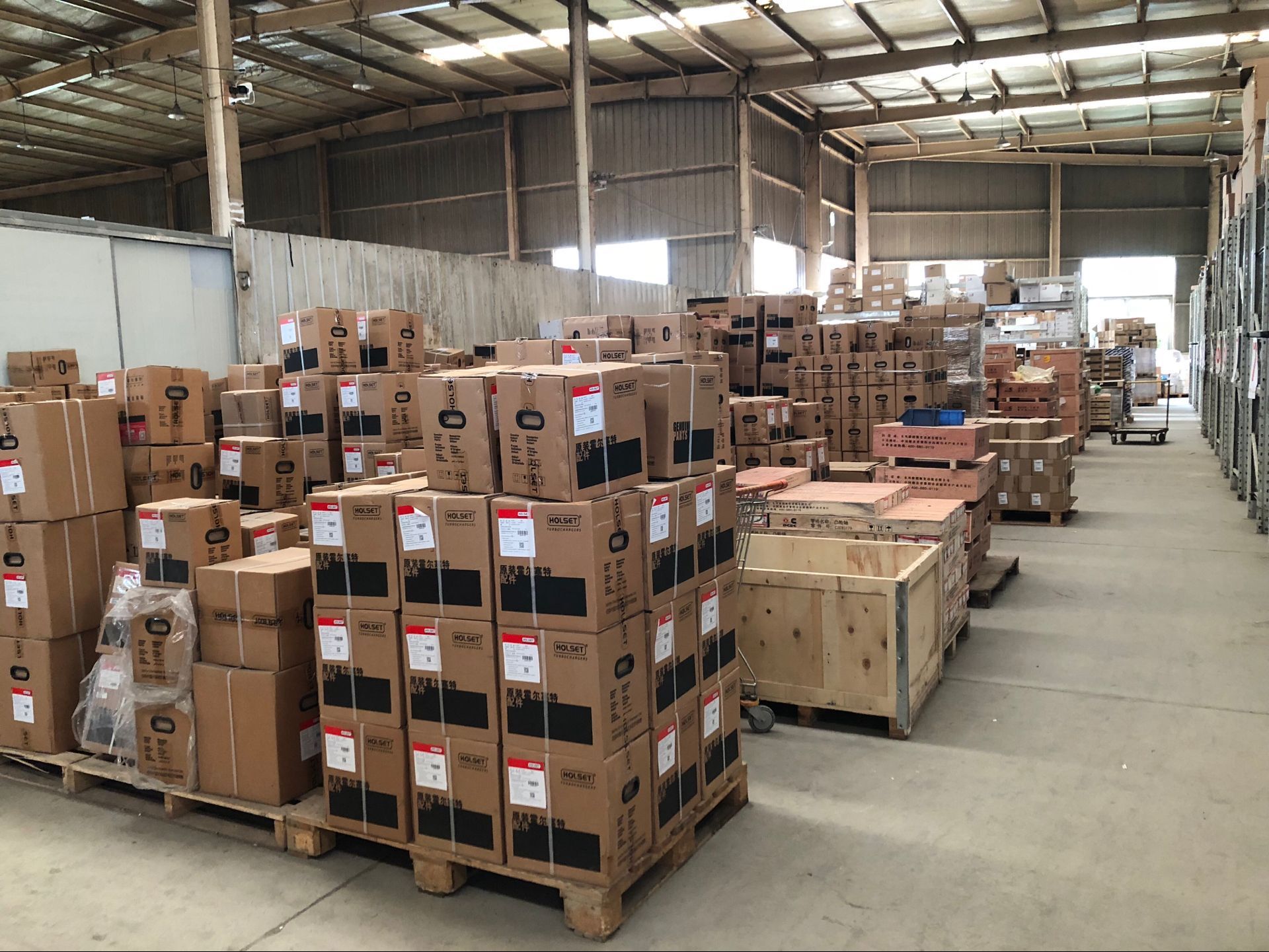 用于康明斯发动机零件曲轴箱通气滤清器5287708/曲轴箱通风件-阿里巴巴