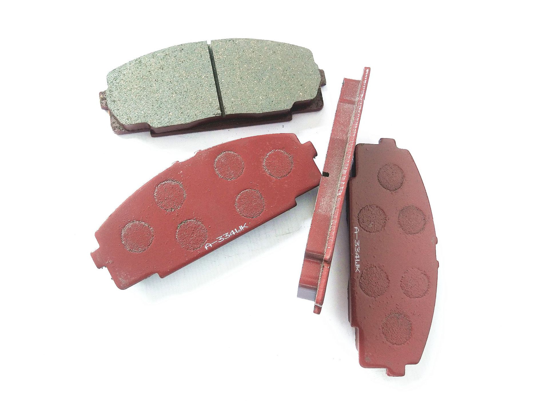 A334K,0446525040,D1344,0446526300brakepads厂家直销汽车刹车片-阿里巴巴