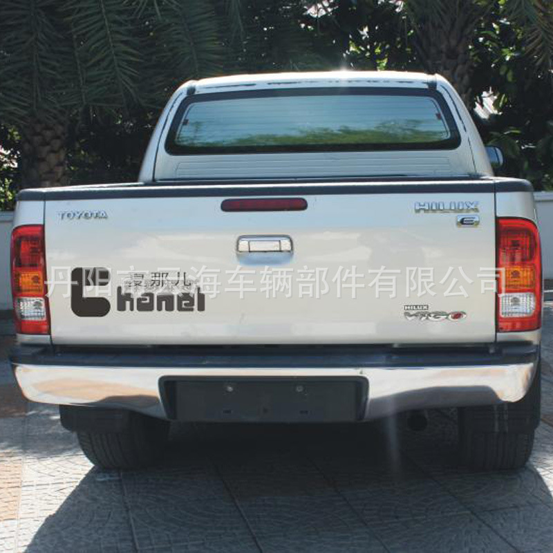 适用于丰田海拉克斯 VIGO后杠支架包角 保险杠支架 52164-0K010-阿里巴巴