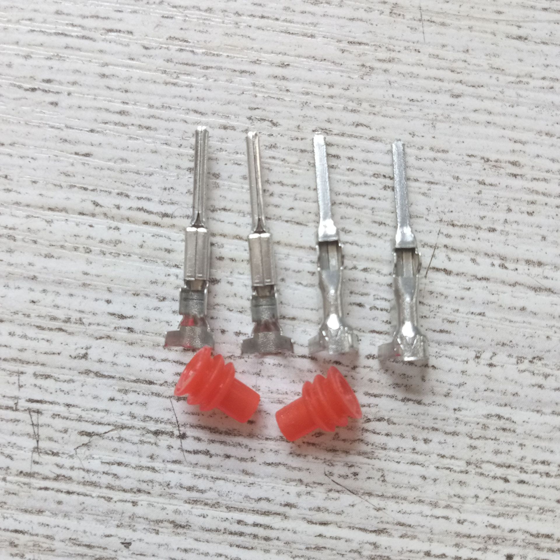 连接器PP0125201282104-1DJ7021-1.5-11天海0450204汽车电子-阿里巴巴