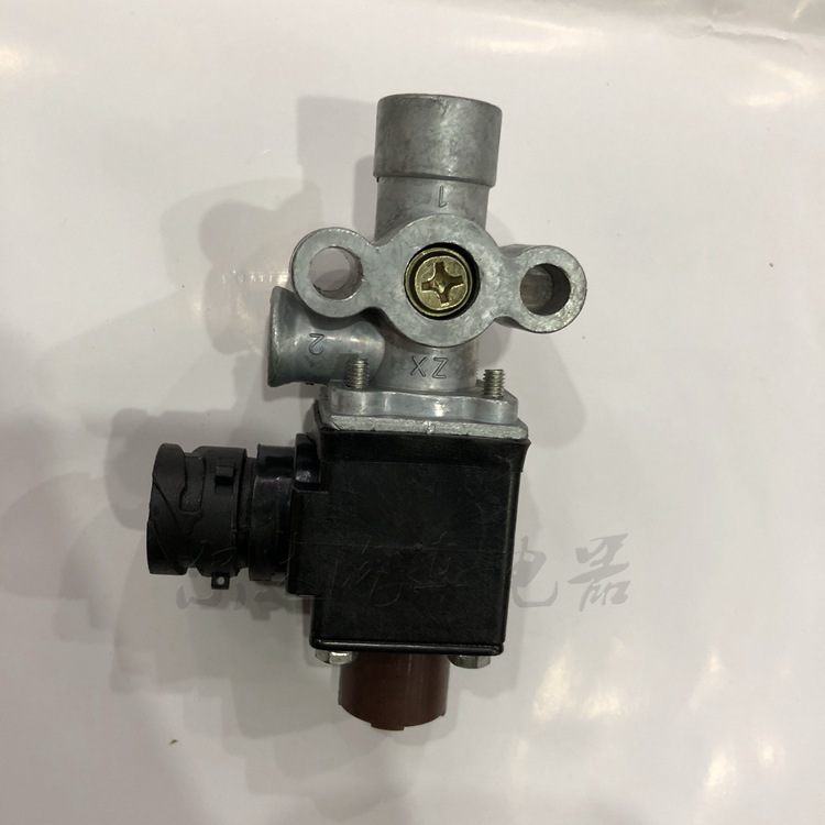 适用于福田瑞沃新款重卡排气刹车电磁阀瑞沃DF256二位三通电磁阀-阿里巴巴