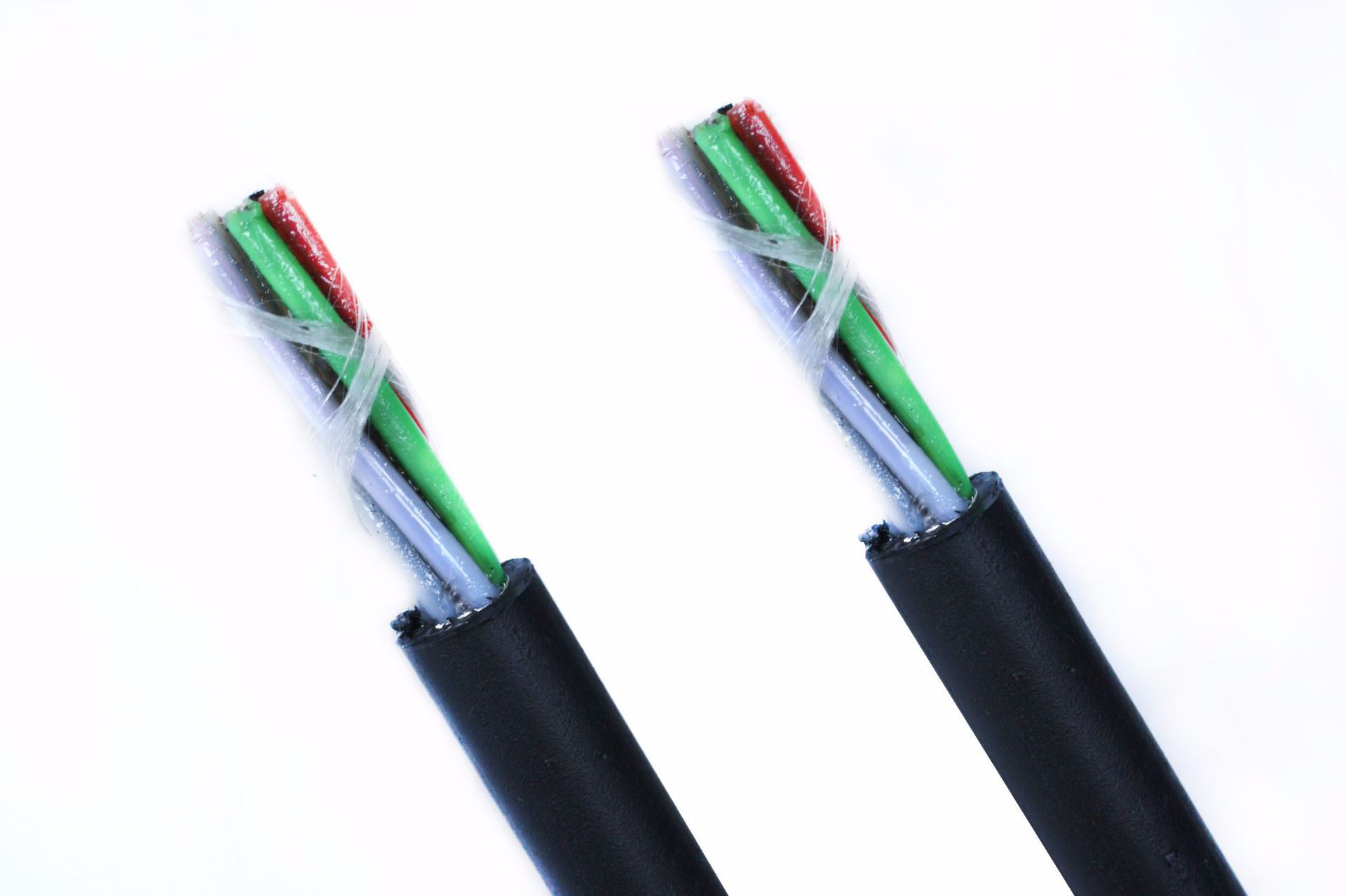 GYTS 4芯室外层绞光缆 单模铠装光纤跳线光缆 架空管道通信光缆-阿里巴巴