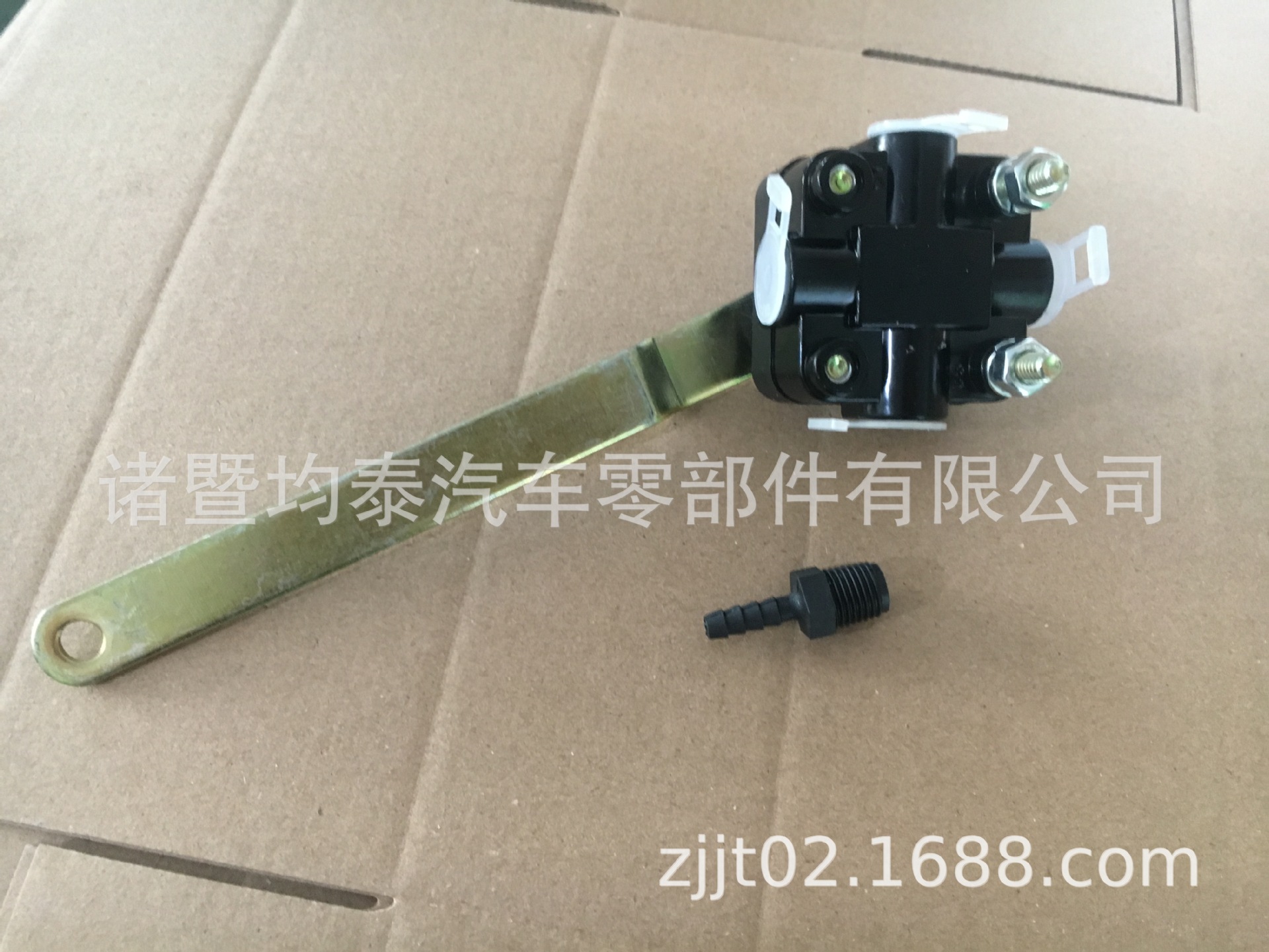 高度阀52321-Q257欧系重卡重汽卡车客车配件零部件SMT-阿里巴巴