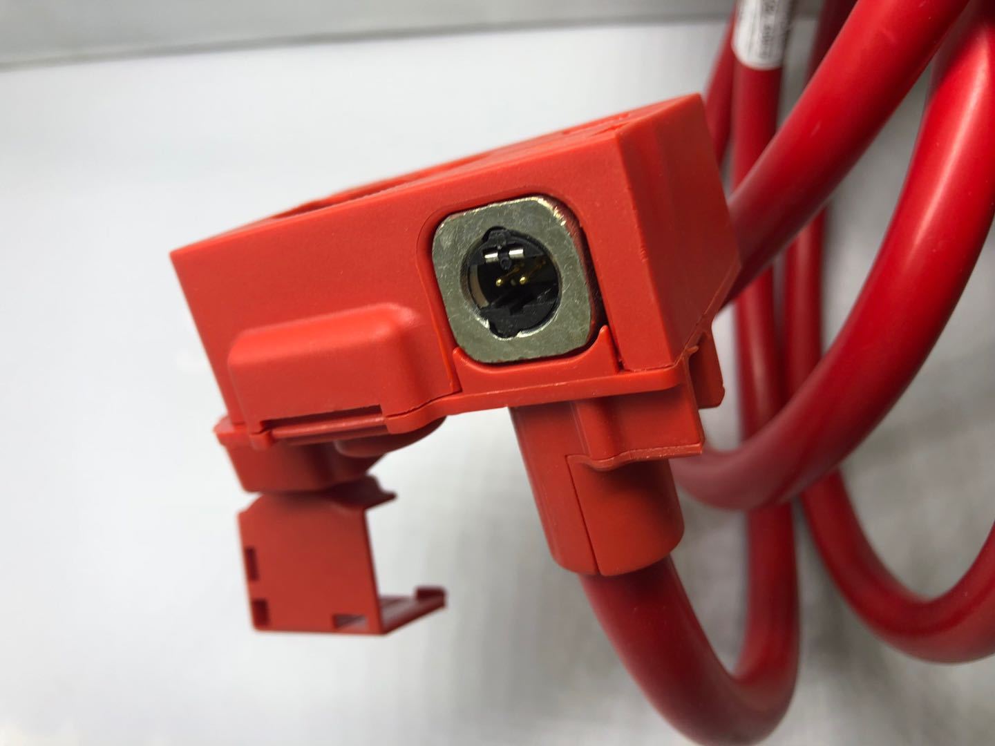 适用宝马5系E60 523li 525i蓄电池导线 电瓶线 正极 61126989780-阿里巴巴