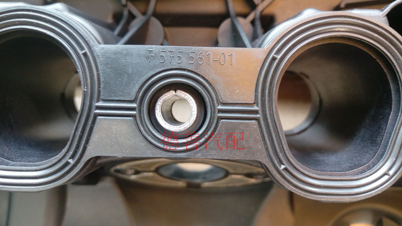 适用宝马N52发动机气门室盖 11127552281 BMW 7552281-阿里巴巴
