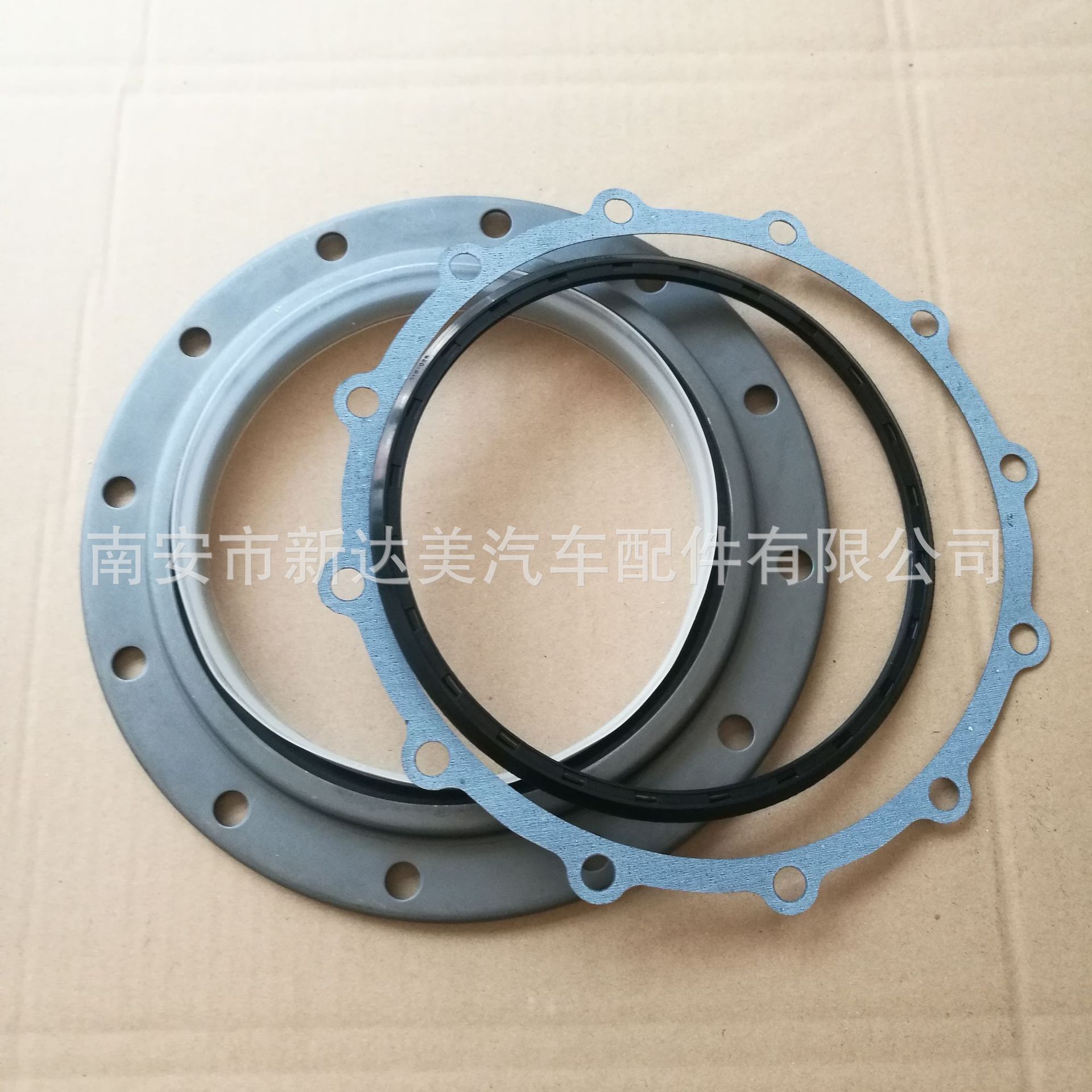 M11曲轴后油封3803727 4089542 4024778 3883620 3800969-阿里巴巴