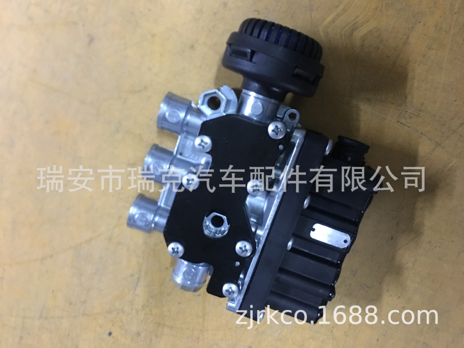 瑞安市瑞克汽车配件有限公司_阿里巴巴旺铺