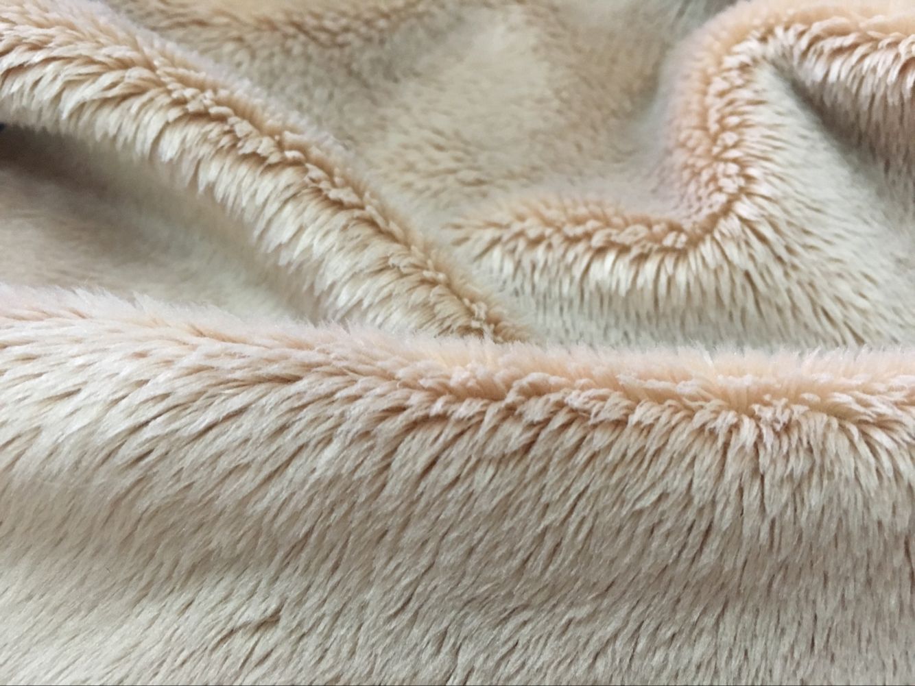 厂家直供3-5毛 超柔短毛绒布料 水晶绒布 玩具家纺面料短毛绒-阿里巴巴