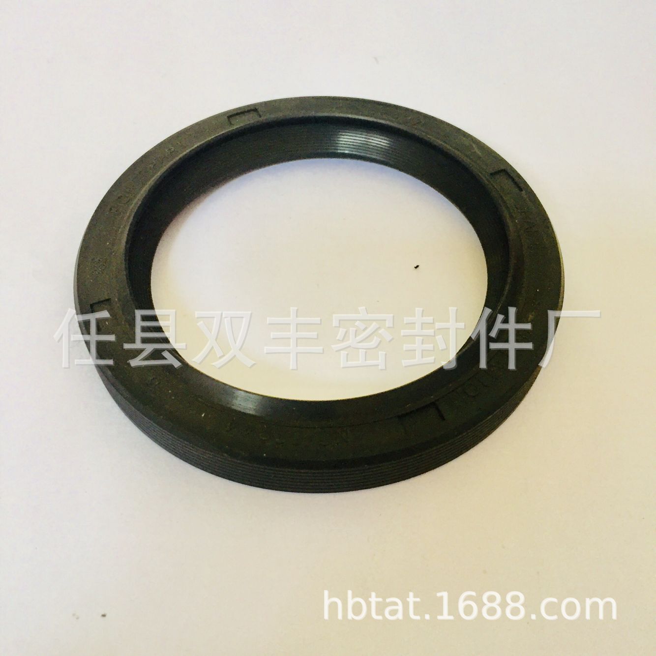 厂家销售高品质氟胶曲轴油封OE;2418F437帕金斯曲轴油封质量三包-阿里巴巴