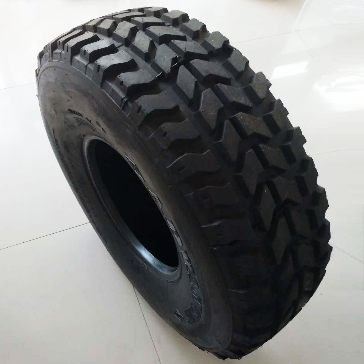 长期供应37X12.5R16.5东风猛士37*12.5R16.5越野子午线轮胎耐磨-阿里巴巴