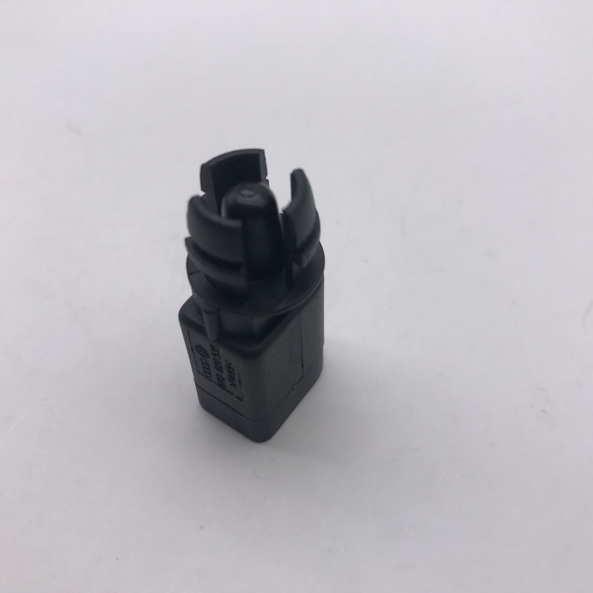 适用速腾高尔夫迈腾奥迪A4L A6L A6室外温度传感器6RD 820 535-阿里巴巴