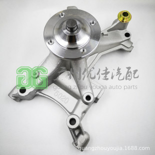 适用于丰田UZJ100 LS400 LX470 发动机水泵支架16307-50012-阿里巴巴