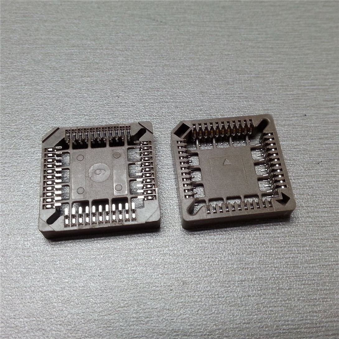 IC插座44P 贴片式44位IC测试座 PLCC44芯片座 PLCC44P贴片连接器-阿里巴巴