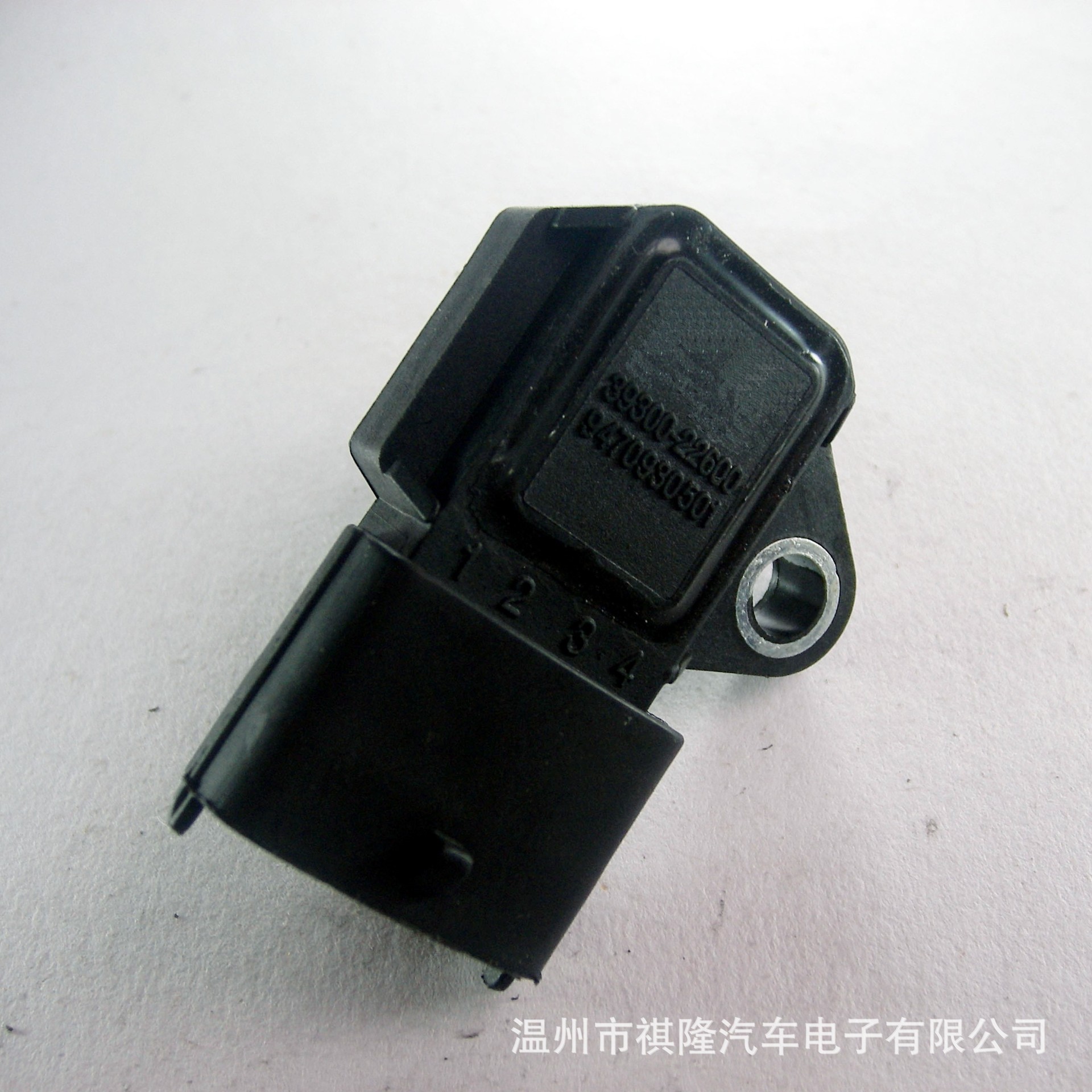 适用现代雅绅特起亚进气歧管压力传感器39300-22600 39200-42030-阿里巴巴