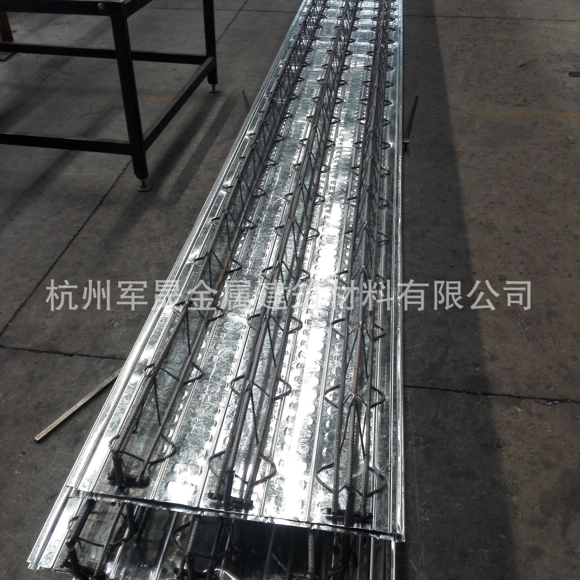 厂家定制 TD3-90 600宽钢筋桁架楼承板 1.0mm 1025楼承板-阿里巴巴
