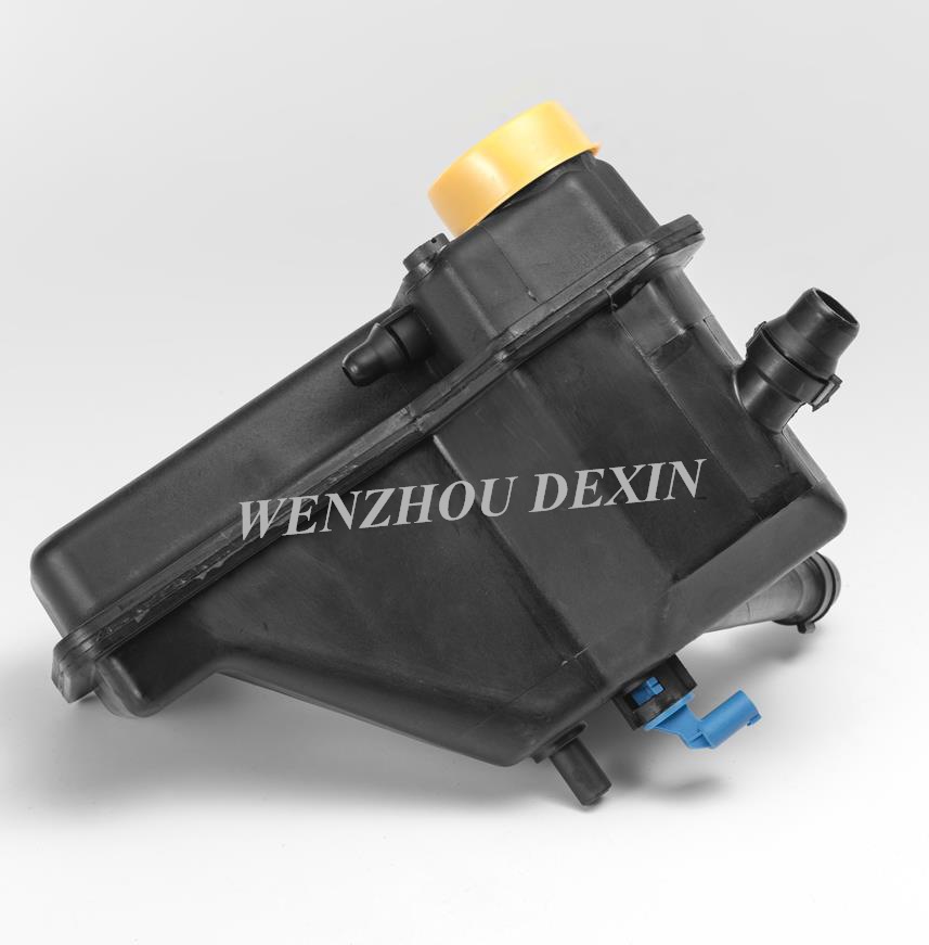 适用宝马BMW X5E53膨胀水壶 副水箱17107514964 17107503769-阿里巴巴