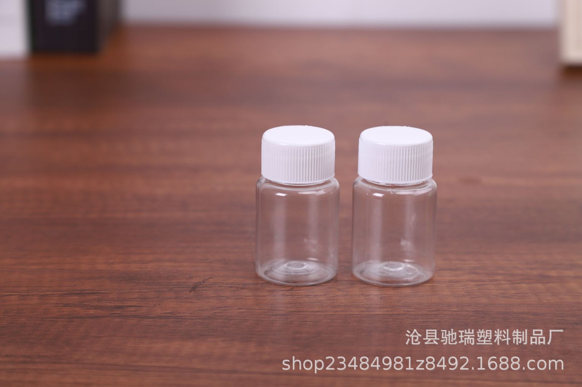 20ml有多少水的图片,20ml水是多少图片,20ml大概是多少图片_大山谷图库