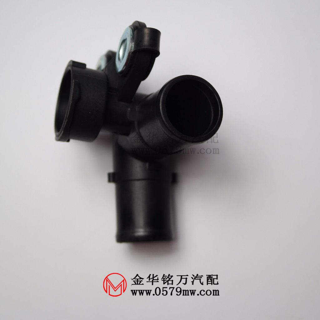 适用于丰田TOYOTA水箱下水管接头 三通管1650221020 16502-21020-阿里巴巴