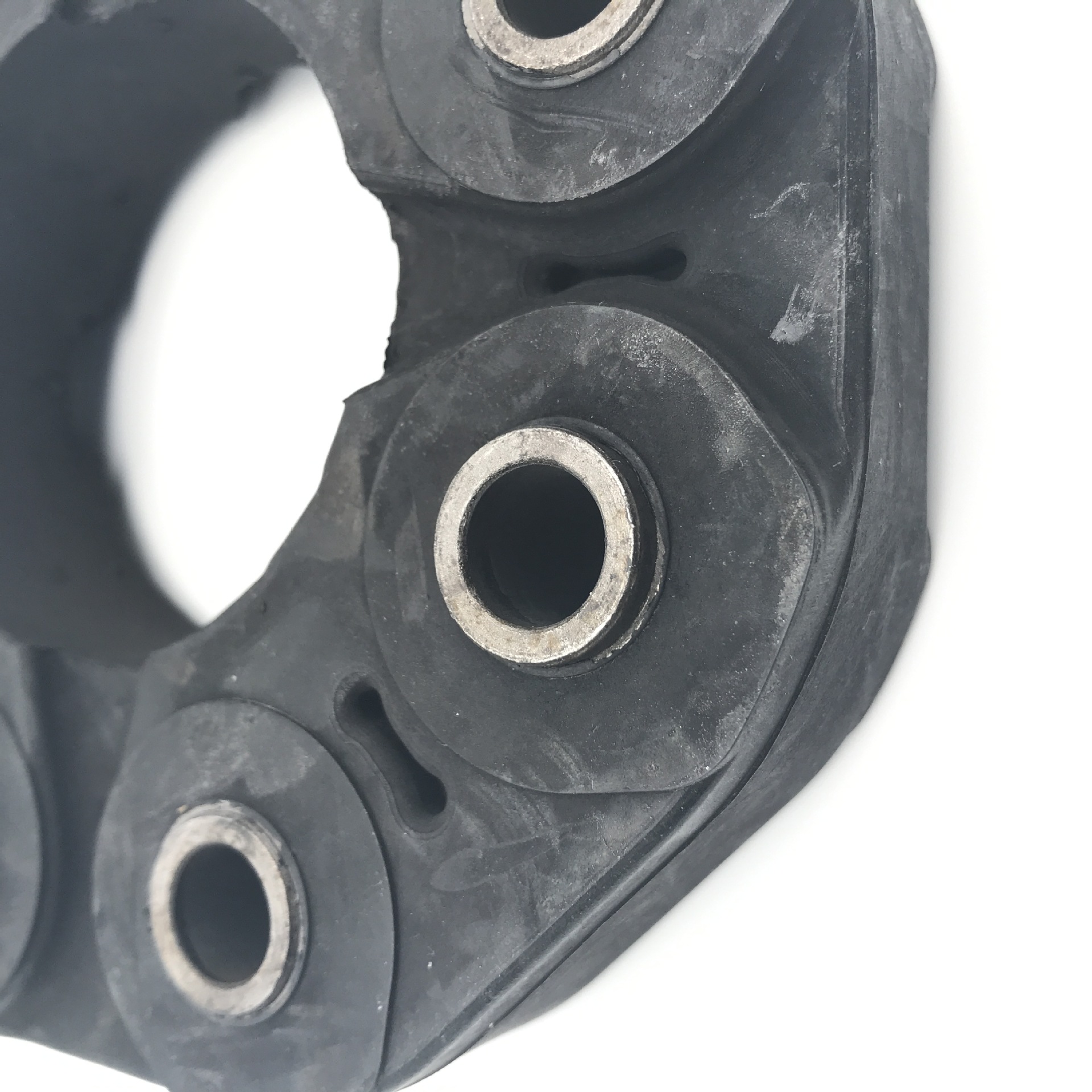 Ben驰配件前后连接盘传动胶2404100115适用W221W212橡胶件皮饼-阿里巴巴