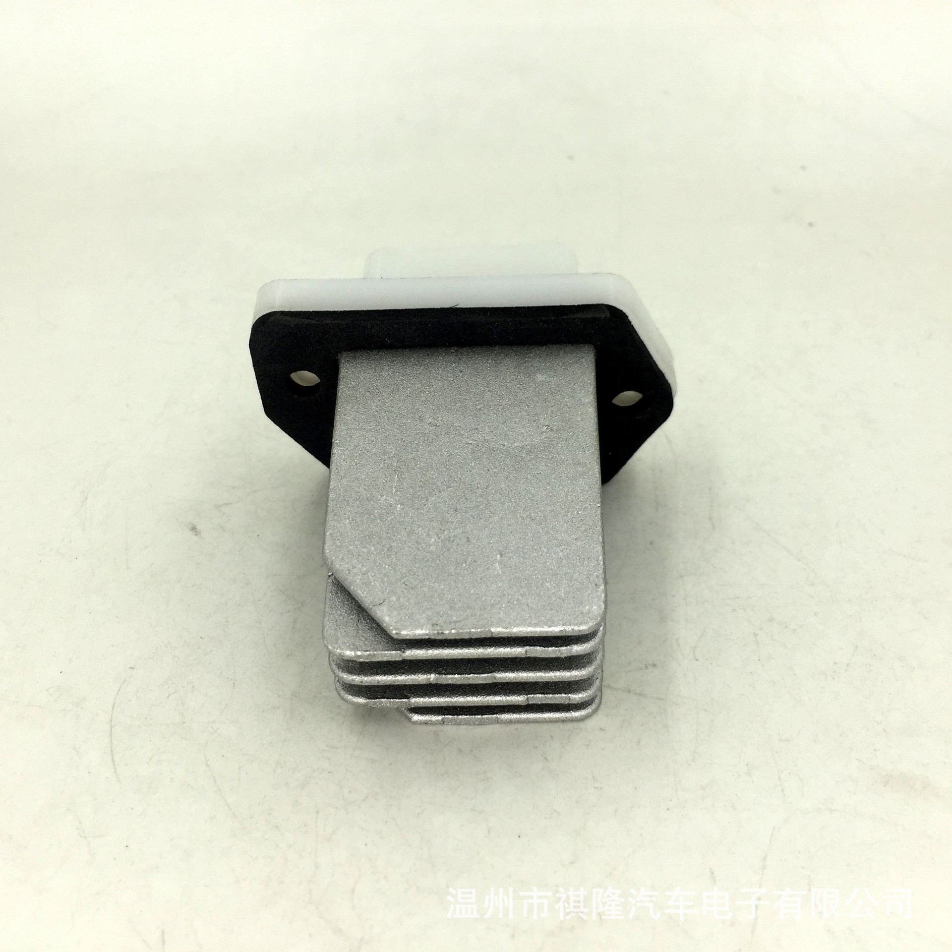 适用尼桑汽车空调鼓风机电阻调速电阻模块27226-70T03 27614BA0A-阿里巴巴