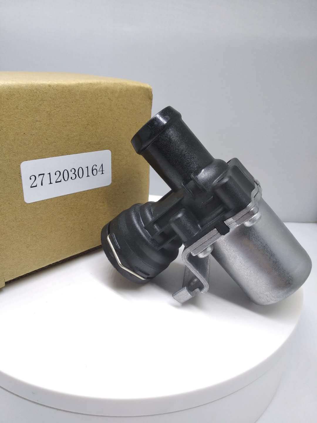 热水阀 汽车空调暖风水阀 适用奔驰W204W221 2712030164-阿里巴巴