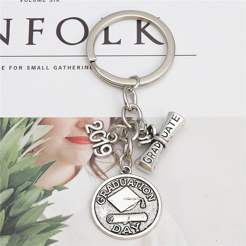 2021 2019 Graduation Ceremony Keychain Diploma Bachelor Cap Key Ring ...