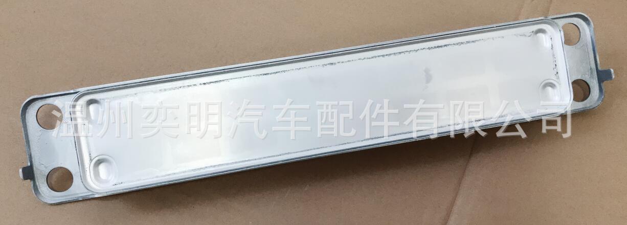 适用于宝马X5 X6 E70 E71 变速箱油冷器 17217553389-阿里巴巴