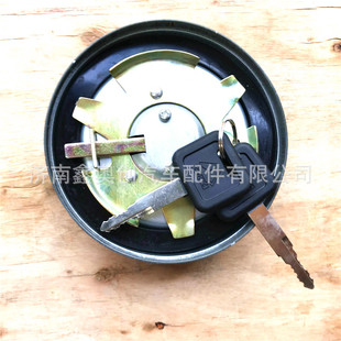 中国重汽豪沃陕汽德龙福田欧曼卡车配件AZ9112550213 油箱盖-阿里巴巴