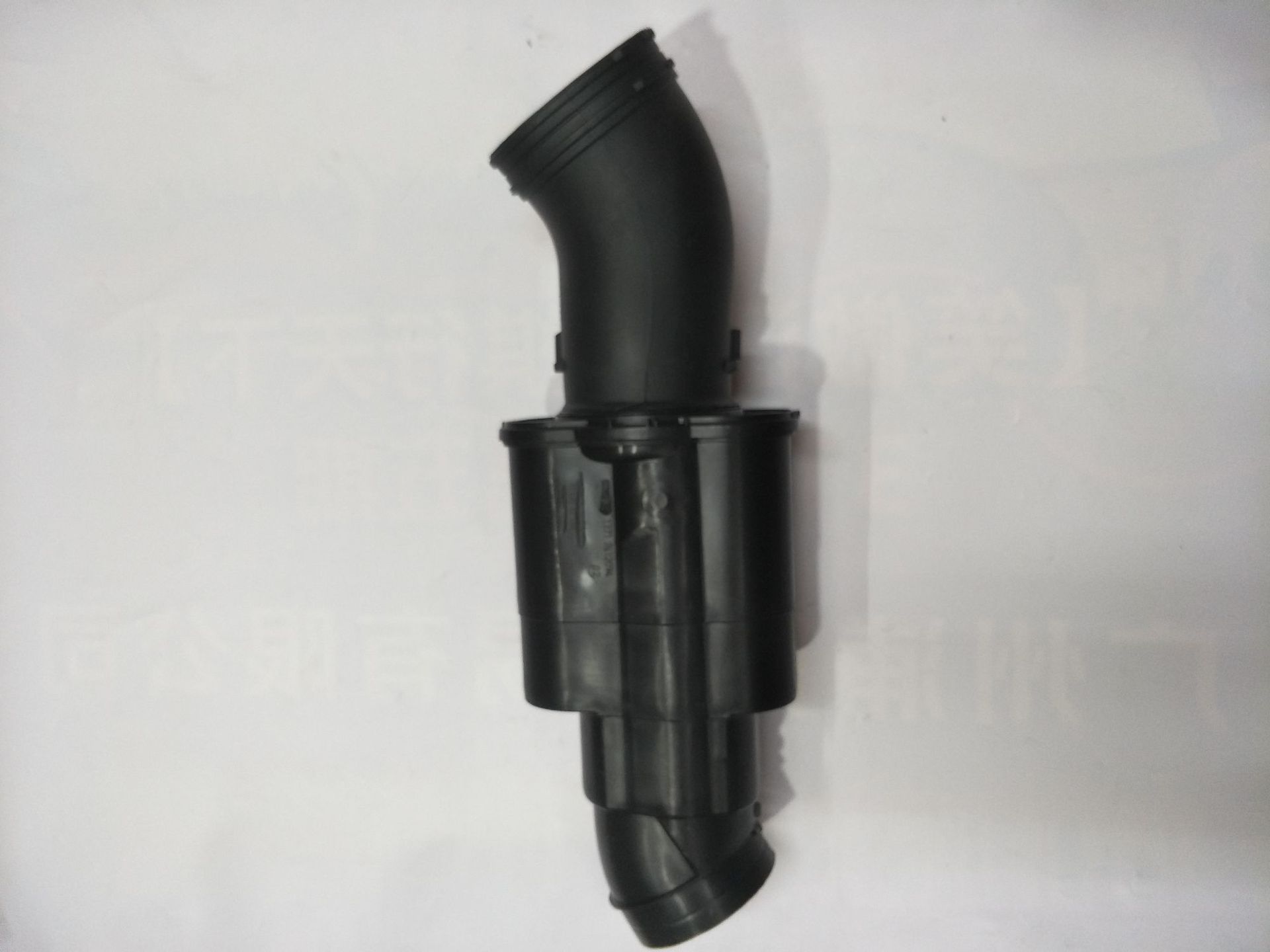 工厂批发汽车配件空气导管 适用于宝马F18F07F10F11 13717612094-阿里巴巴