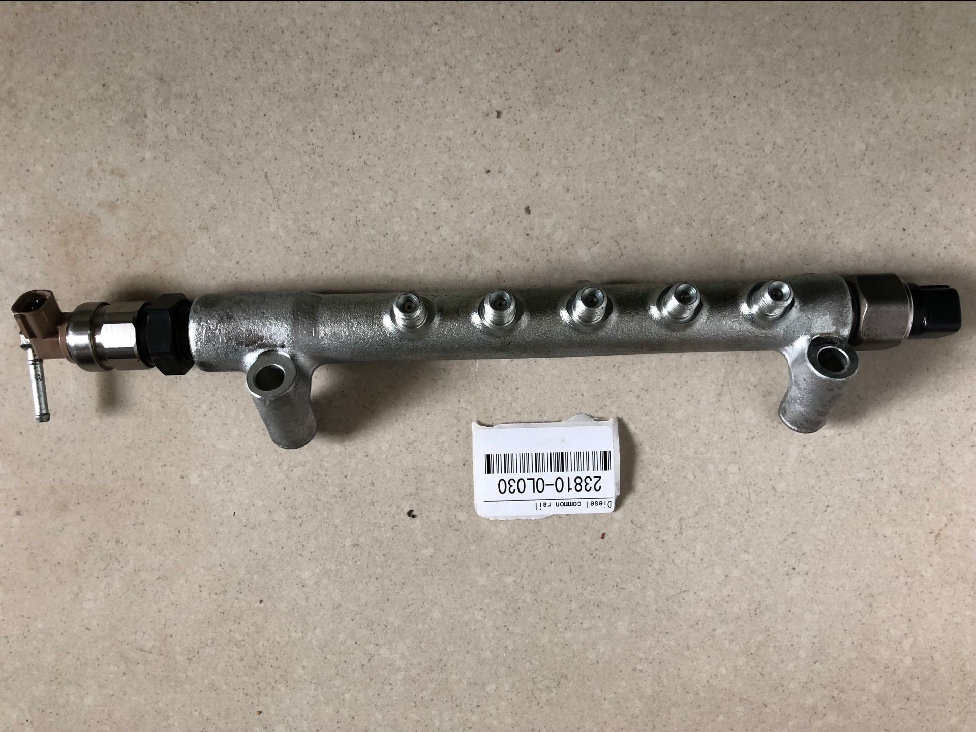 适用于 海拉克斯 喷油器共轨 23810-0L030-阿里巴巴