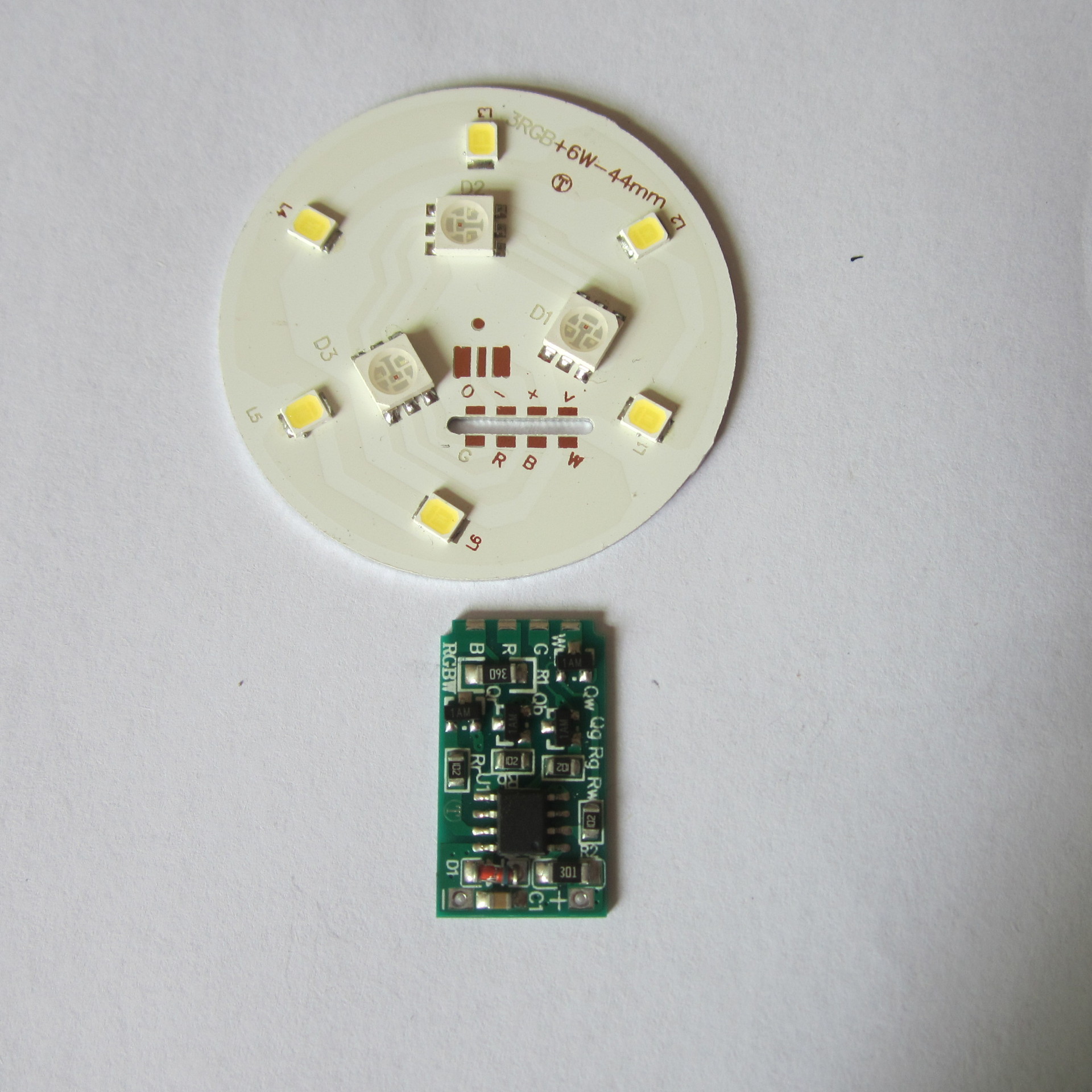 3.7V锂电闪灯灯板 ，RGB 遥控灯板，七彩电池光源，红外遥控灯-阿里巴巴