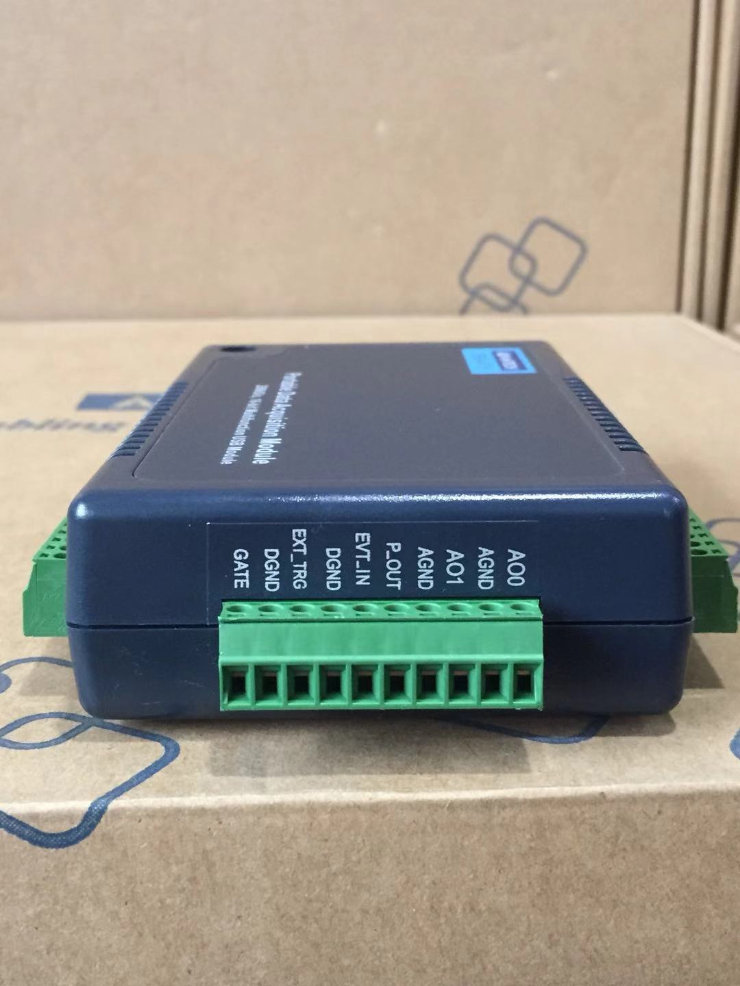 研华USB-4716 200kS/s 16位多功能USB模块即插即用数据采集模块-阿里巴巴