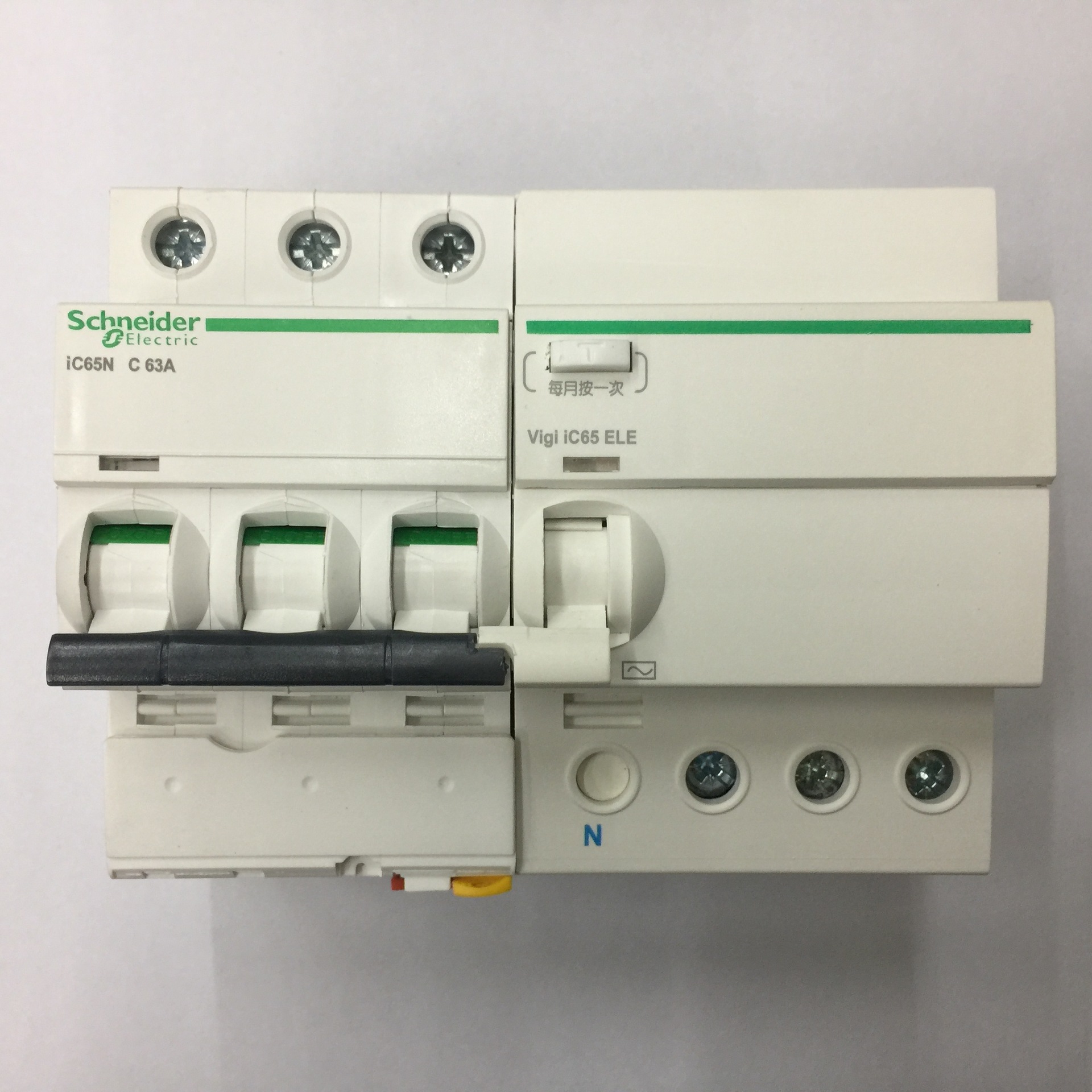 原装正品IC65N 3P C63A 30MA Schneider剩余电流动作保护漏电开关-阿里巴巴
