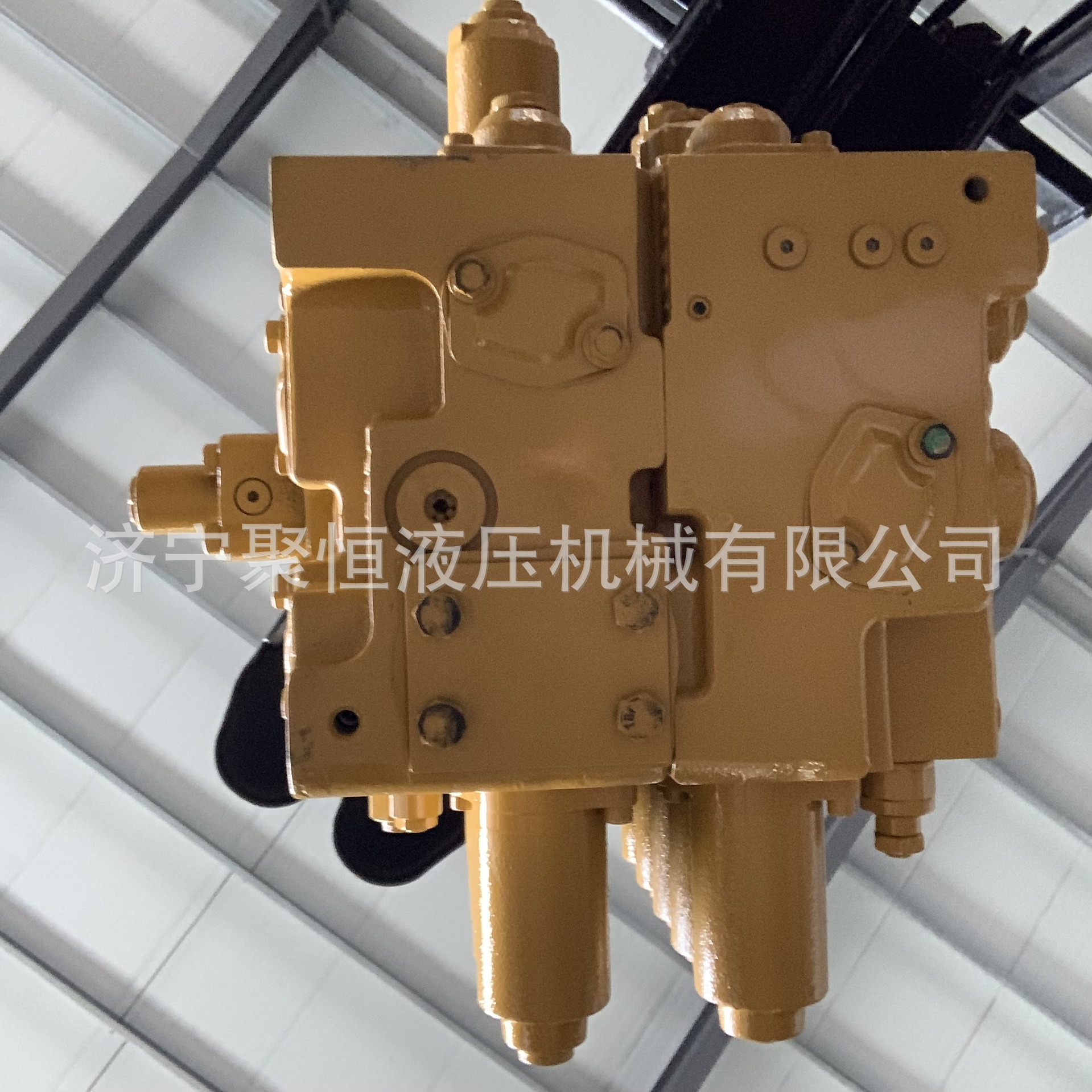 三一SY235C挖机主控阀 三一SY235C控制阀 三一SY235C挖机分配阀-阿里巴巴
