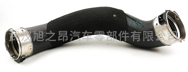 适用宝马X1 F45充气管F52涡轮增压管11618511338软管13718511388-阿里巴巴