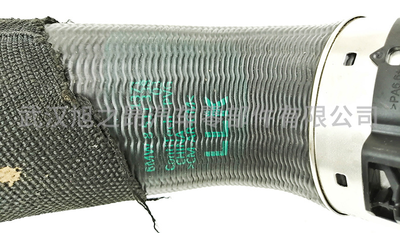 适用宝马X1 F45充气管F52涡轮增压管11618511338软管13718511388-阿里巴巴