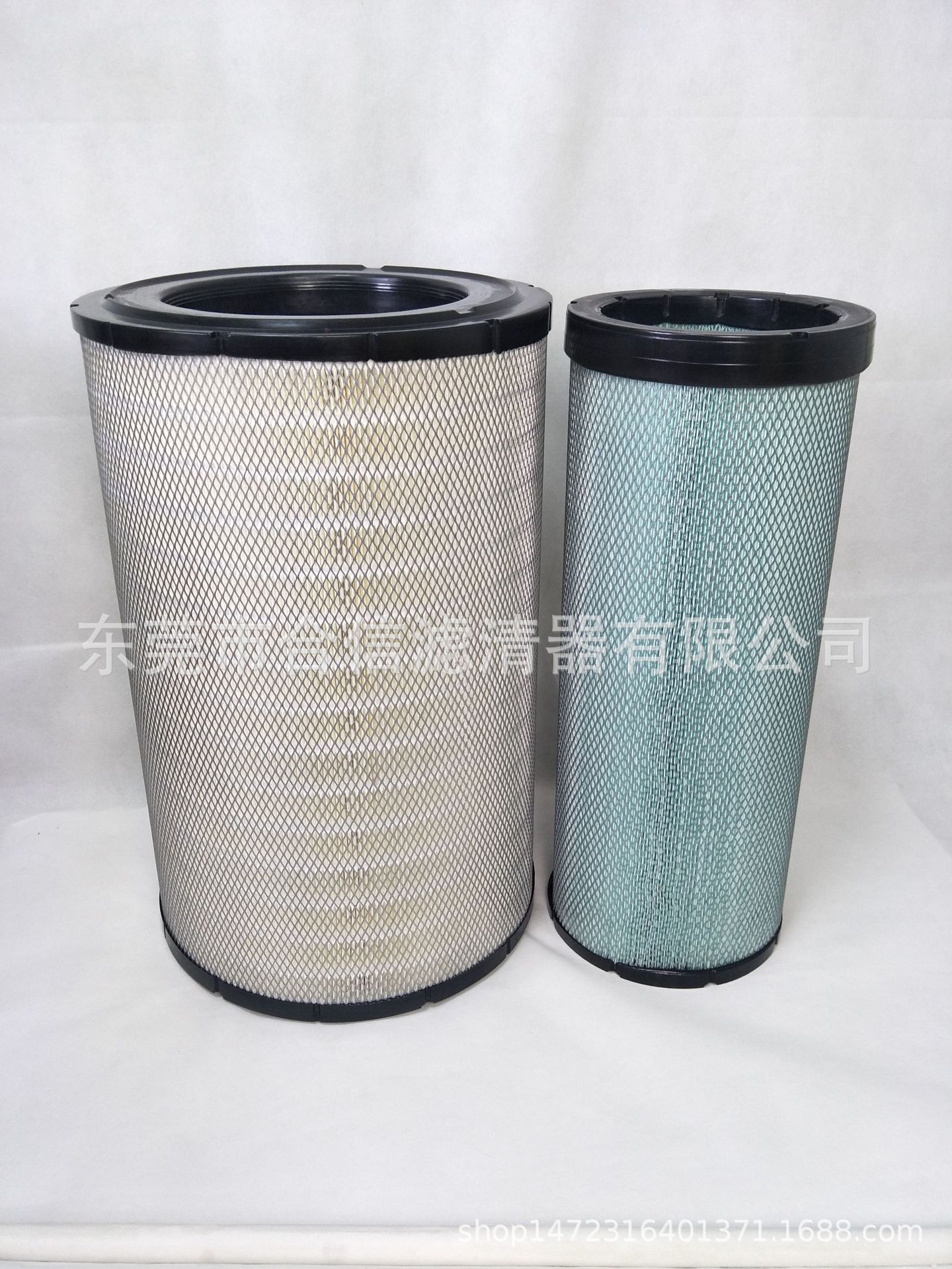 CX8080 联合收割机,G970 平地机,EH600 自卸车空气滤芯 128075-阿里巴巴