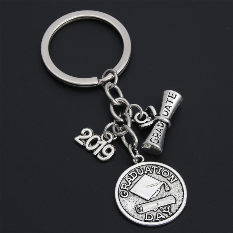 2021 2019 Graduation Ceremony Keychain Diploma Bachelor Cap Key Ring ...